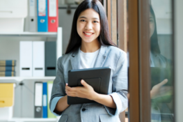 Simulasi Perhitungan THR Karyawan Kontrak (PKWT) - Blog Gadjian