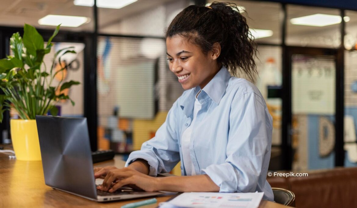 Review 5 Aplikasi Rekrutmen Berbasis Web untuk HRD - Blog Gadjian